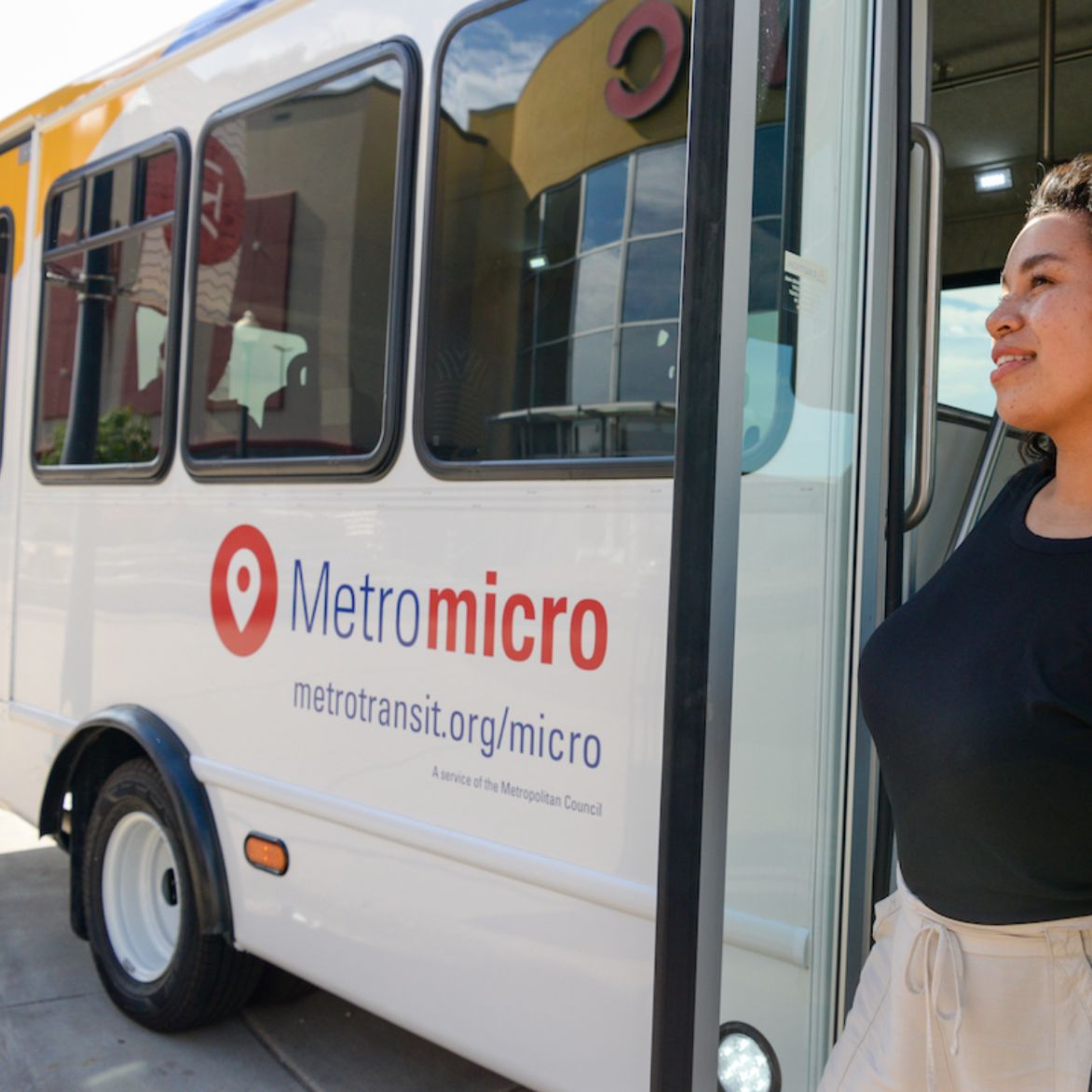 Metro Micro Bus | Rosedale Center